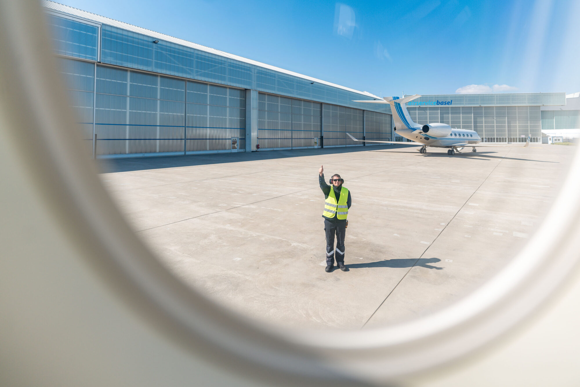 90 Minutes - www.airservicebasel.com